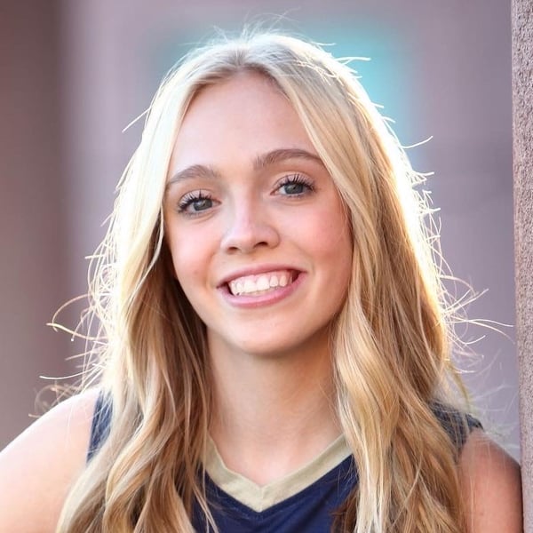 Kelly Howard's Instagram, Twitter & Facebook on IDCrawl